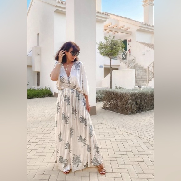 Zara | Dresses | Womens Cream Maxi Dress With Green Palm Print | Poshmark